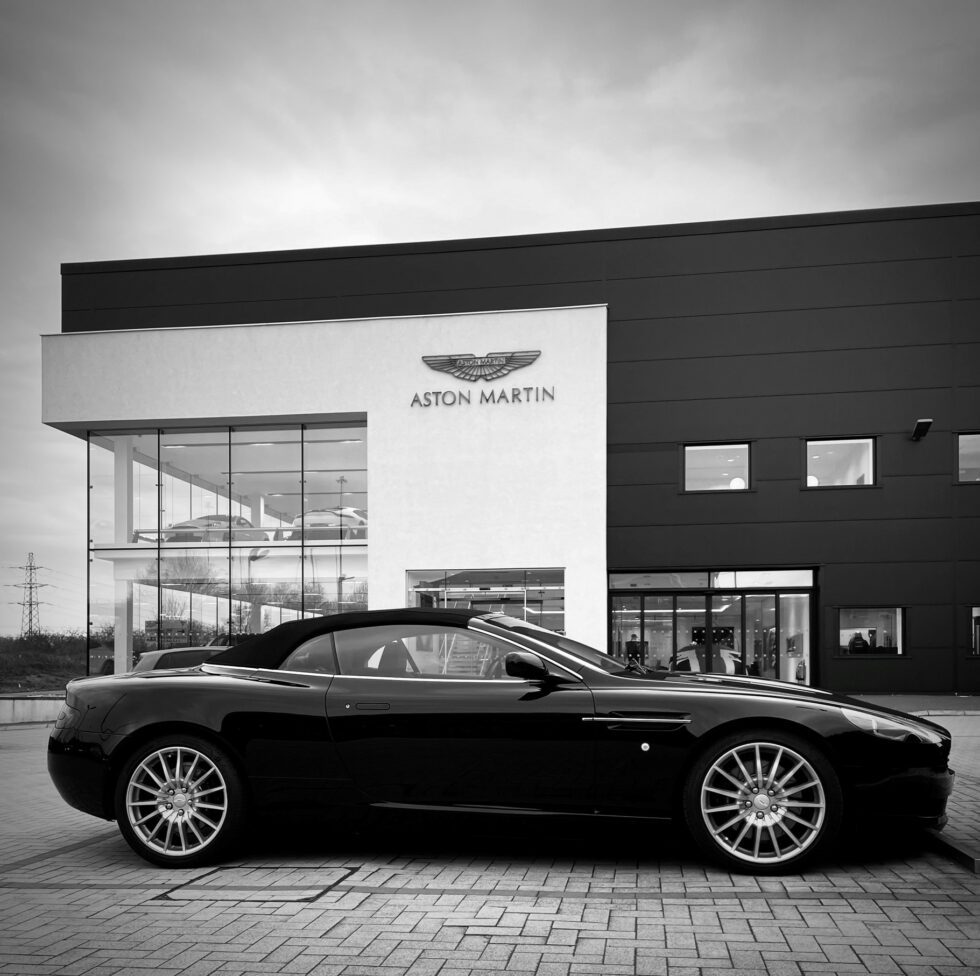 DB9 in a line. Here is a small selection of the DB9s you’ll see at the ...